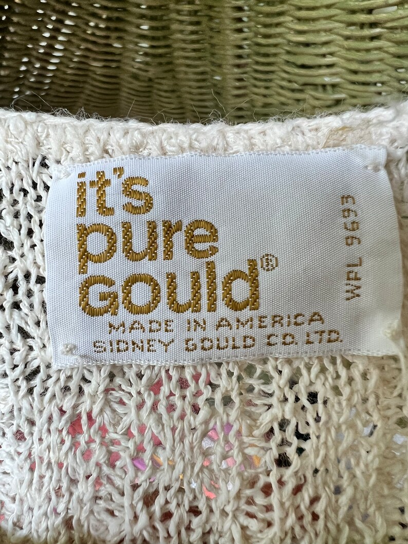 1970s Vintage Cream "its Pure Gould" Knit Short Sleeve Knit Sweater Top ...