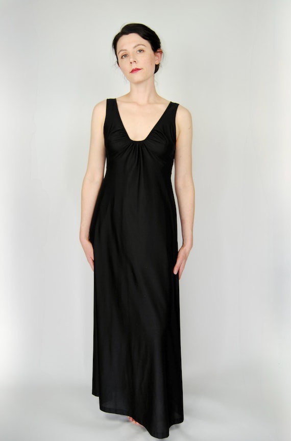 1970s 1980s Vintage Shadowline Black Long Peignoir Ni… - Gem