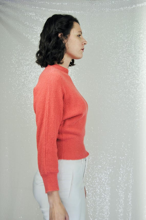 1940s 1950s Toby Berman Coral Pink Wool Chenille Pull… - Gem