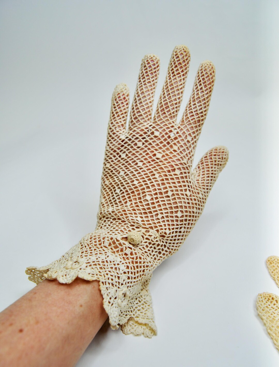 RARE Antique or Vintage Cream Lace Crochet Dainty Hand Made Gloves - Etsy