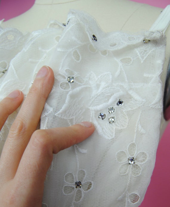 Unique Vintage 1940s Cream Eyelet Lace and Rhinestone… - Gem