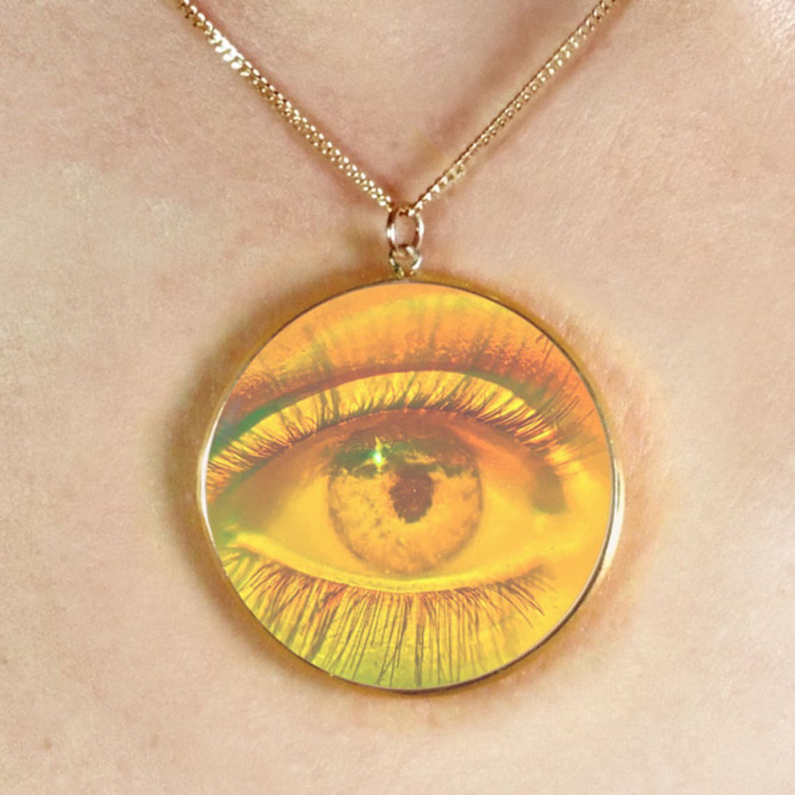 9ct Gold Hologram Pendant - Eye (large) - Etsy