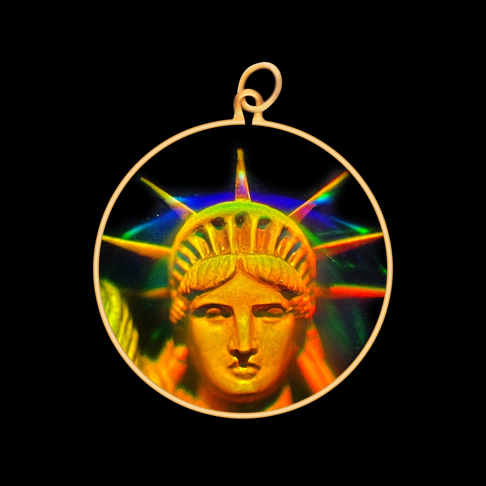 9ct Gold Hologram Pendant - Statue of Liberty (medium) - Etsy