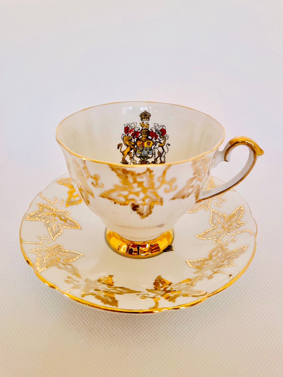 1960 Royal Windsor Canada Tea Cup & Saucer - Etsy