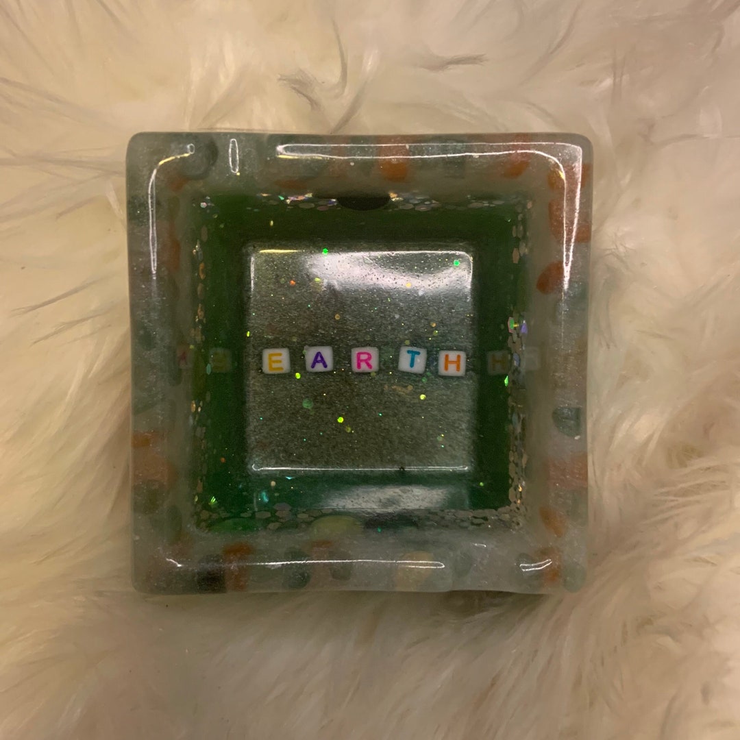 Multilayered Abstract "earth" Resin Ashtray - Etsy