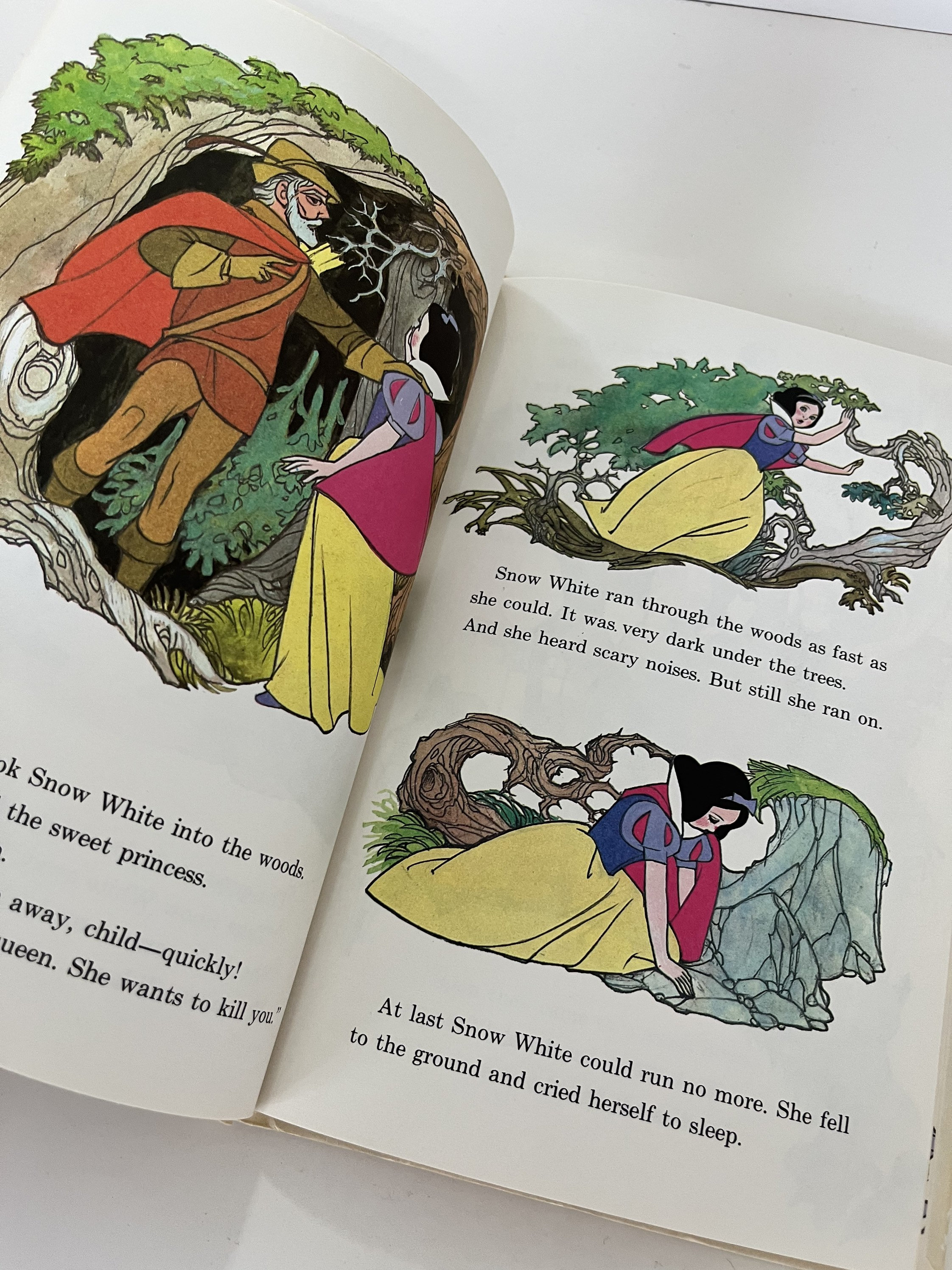 Snow White and the Seven Dwarfs. Disney's Wonderful World of Reading ...