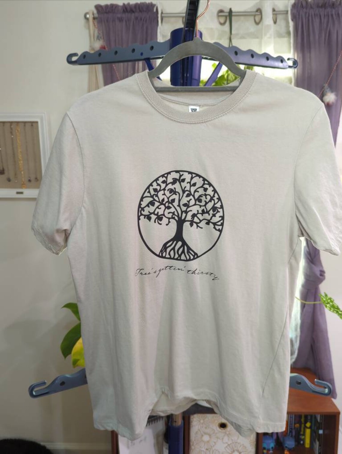 Tree's Gettin' Thirsty Tree of Liberty/tree of Life Pennant Medium Gray ...