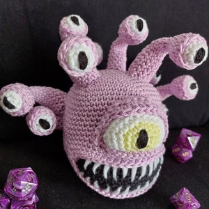 Crochet PATTERN Beholder - Etsy