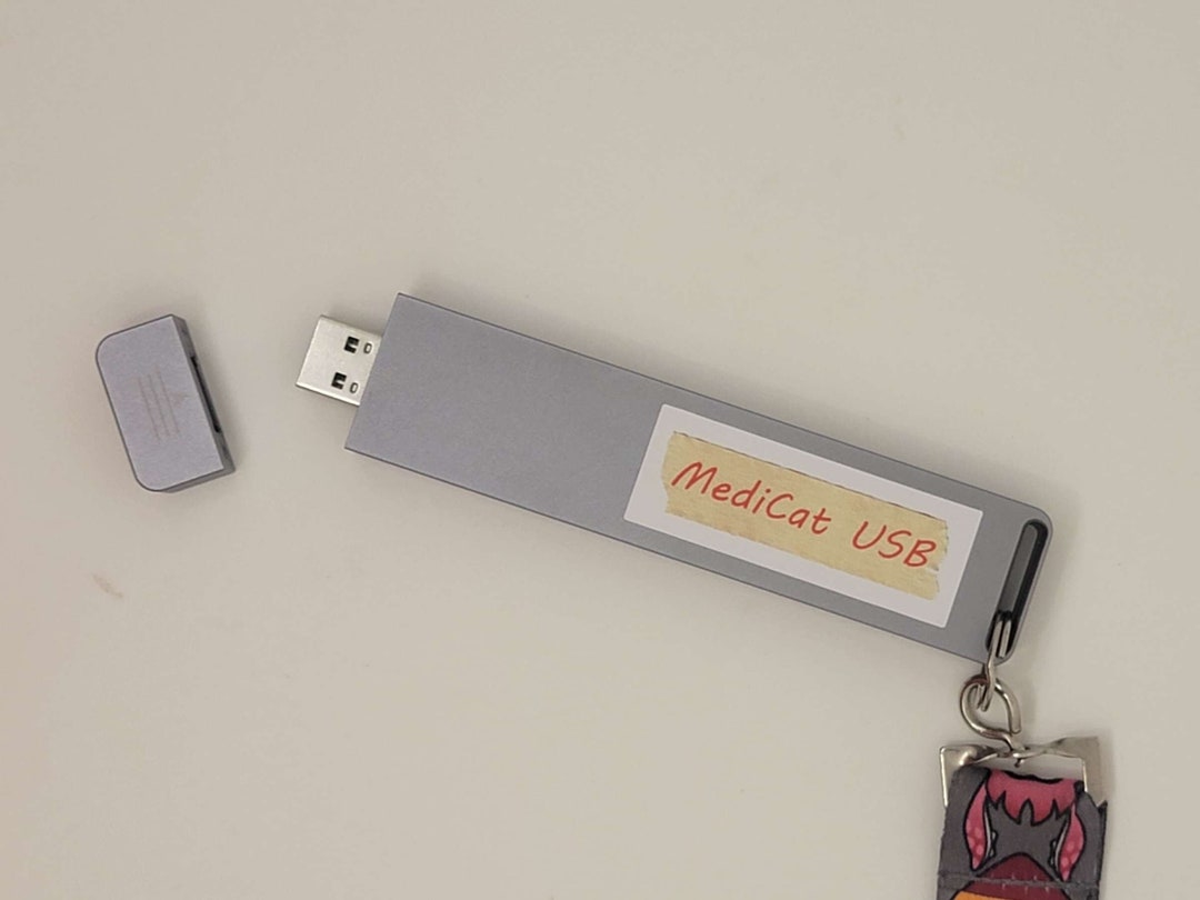 Vinyl Label for Medicat USB Drives - Etsy