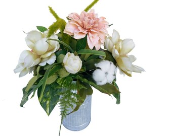 Dining Table Magnolia Centerpiece - Etsy