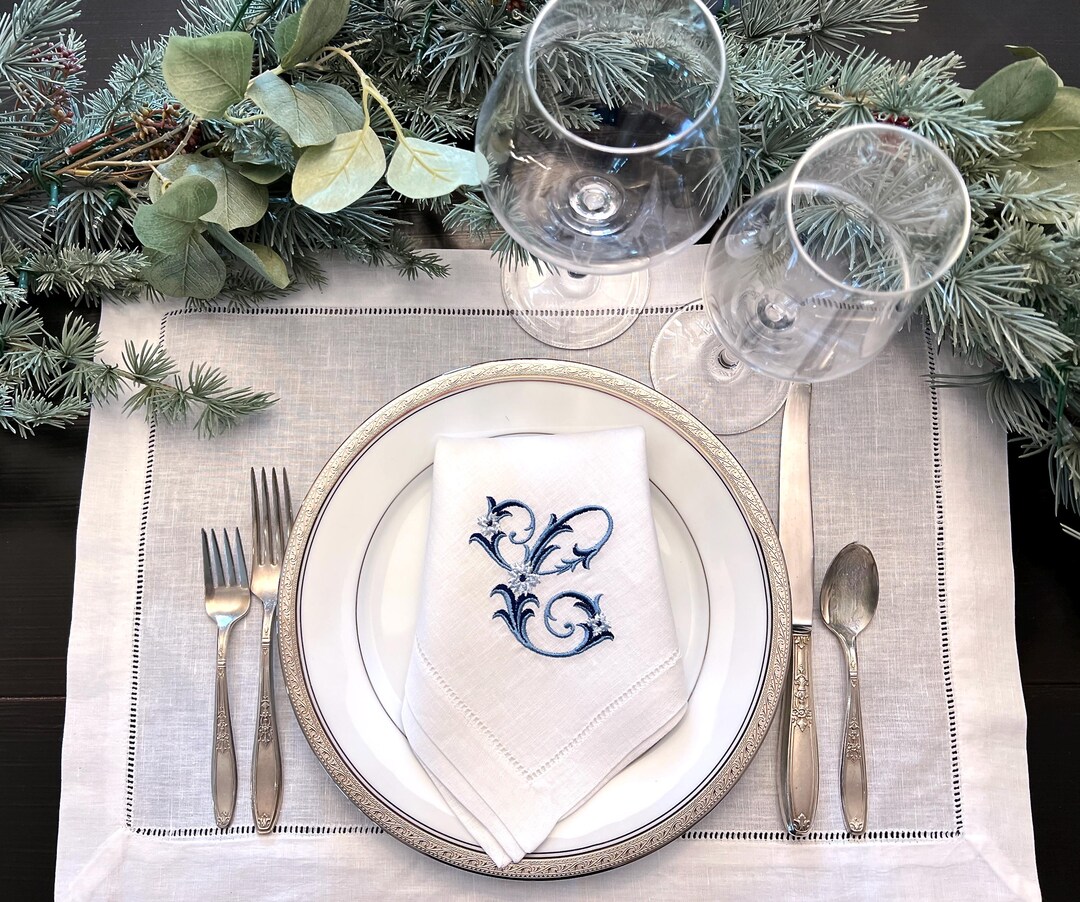 Embroidered Victorian Floral Monogrammed Linen Dinner Napkins Set of ...