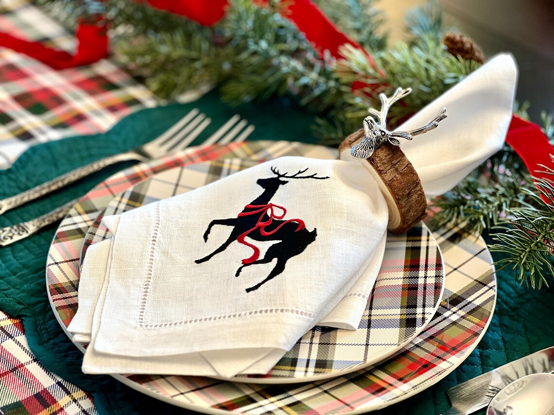Embroidered Beribboned Reindeer Silhouette Linen Dinner Napkins Set of ...