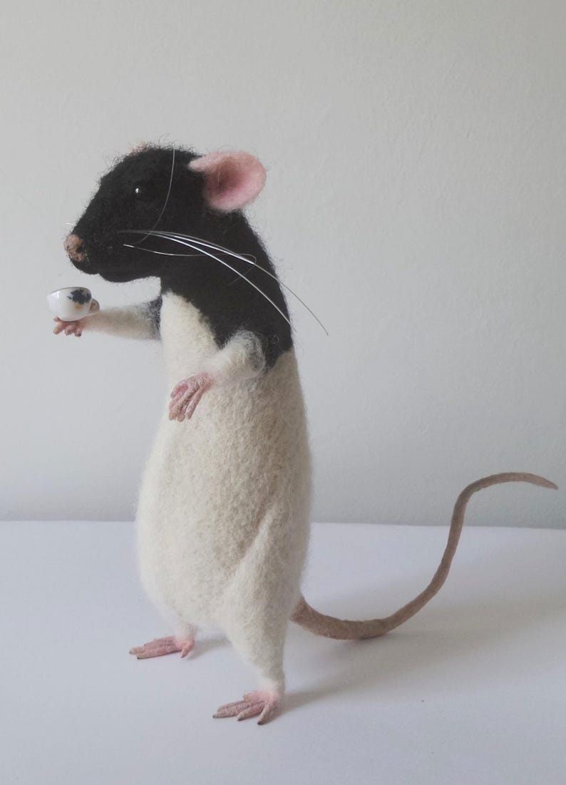 Life-sized Rat Sculpture | Poseable Felt Animal Replica, Pet Rat ...