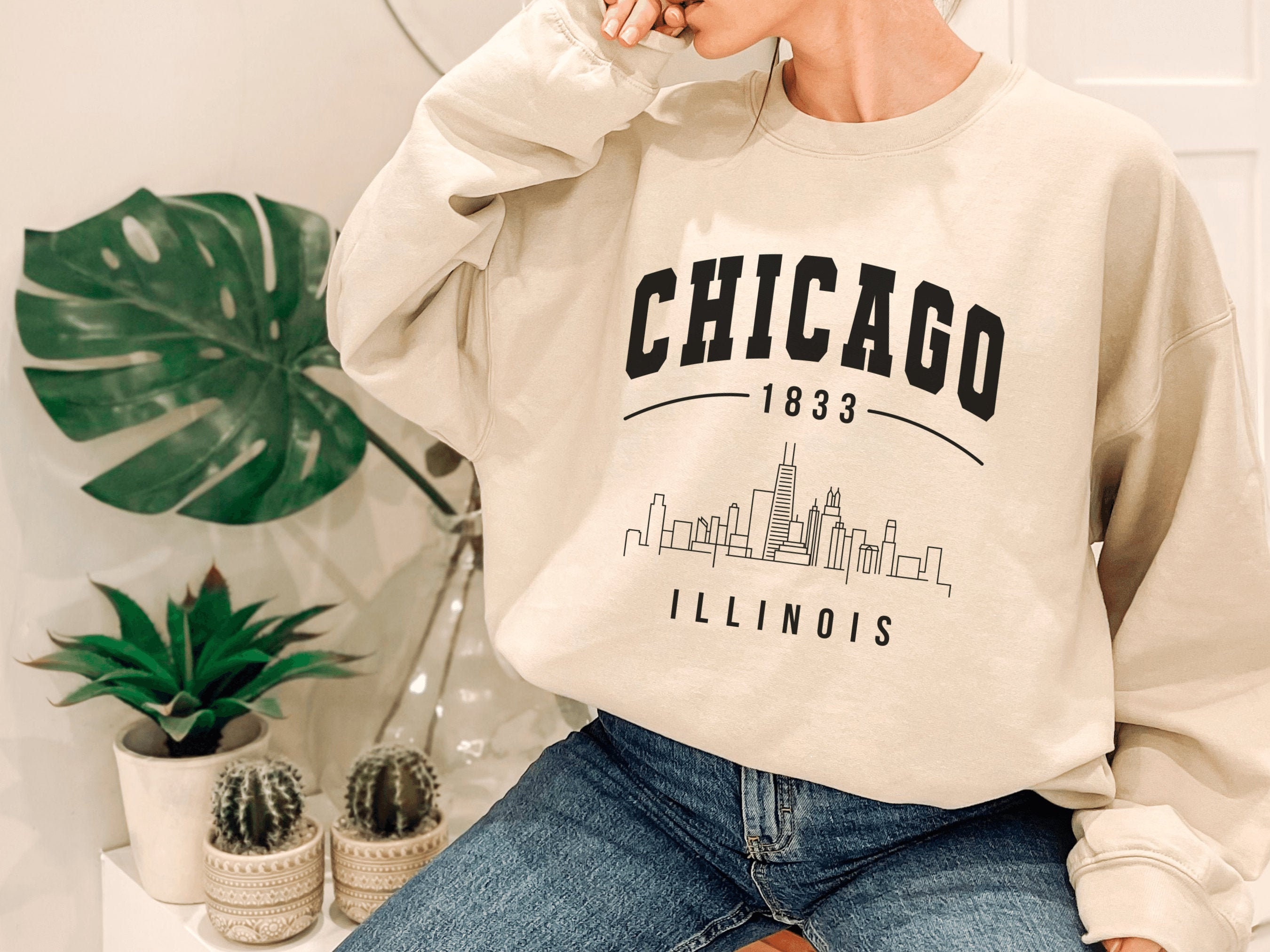 Chicago Sweatshirt Chicago Sweater Chicago Skyline Shirt | Etsy