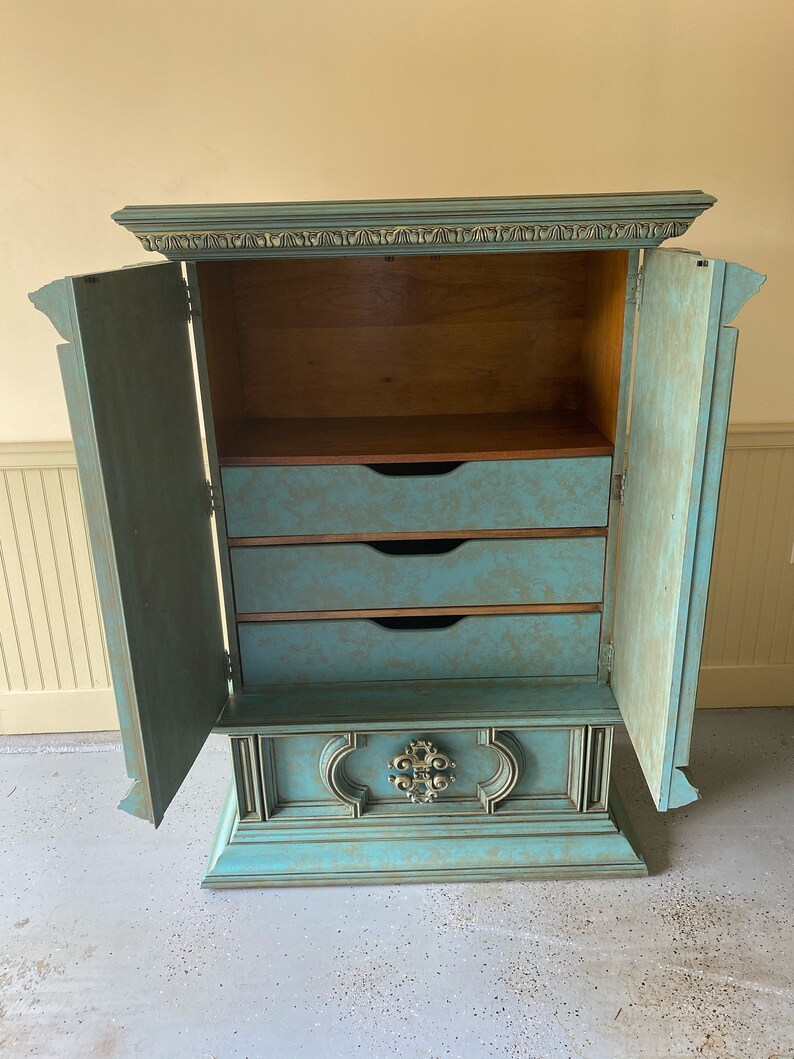 Painted Vintage Mediterranean Rocco Style Chest of Drawers - Etsy