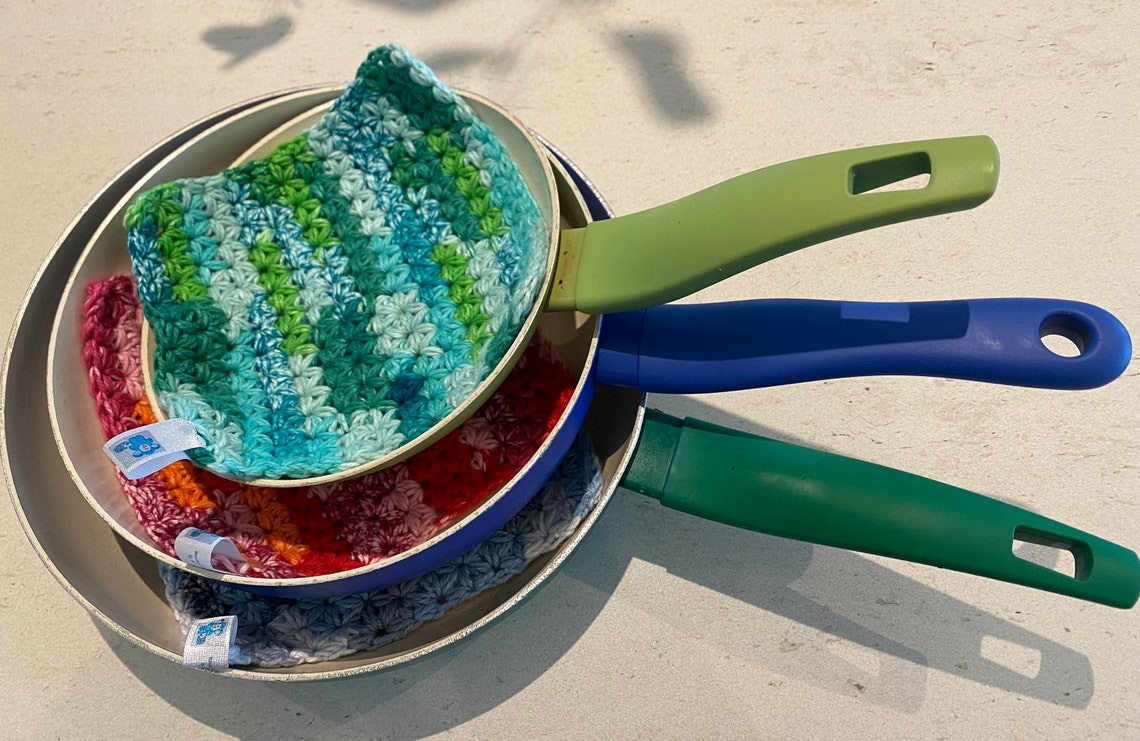 Crocheted Pan Dividers or Pot Stands - Etsy
