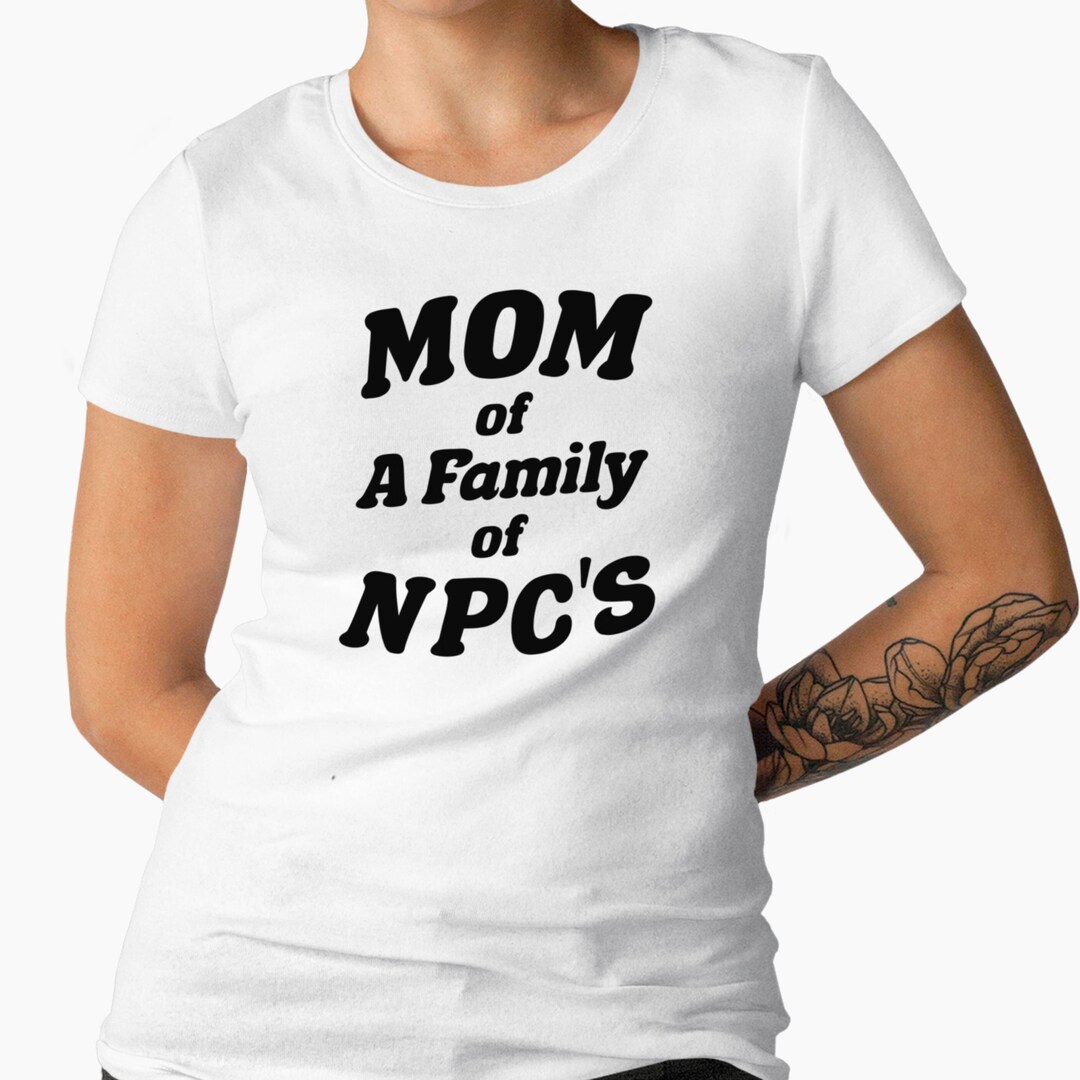Funny Mom Gamer Shirt, Mother Video Game T-shirt, Mom of a Family of ...