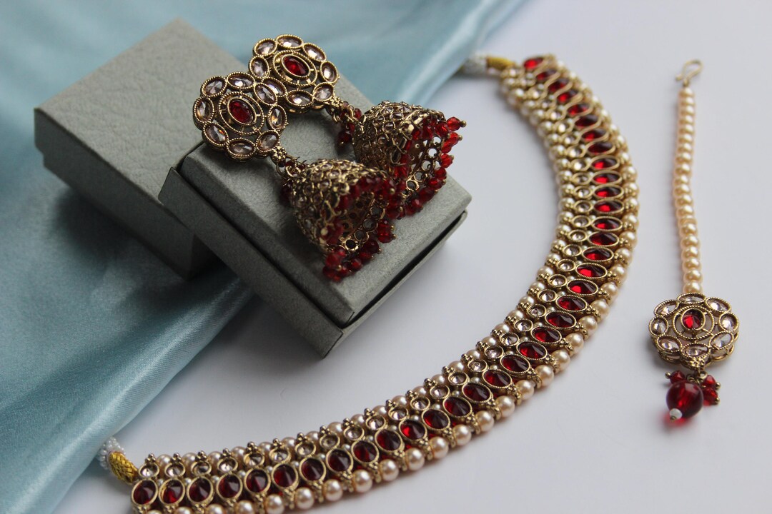 Alisha Maroon - Gem Necklace Earring and Tikka Set - Etsy