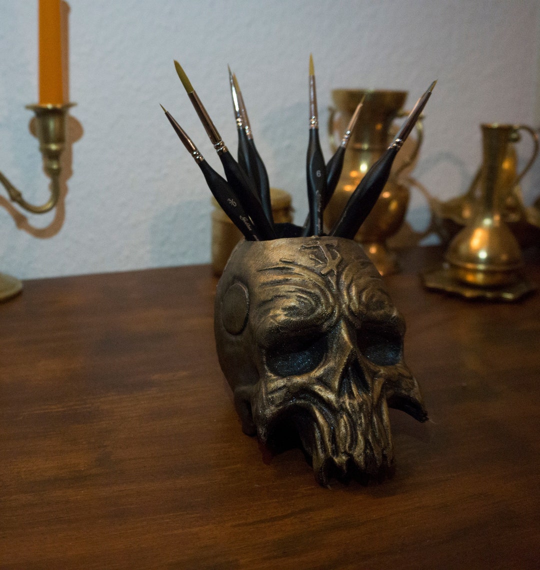 DOOM Eternal Gold Skull pen Holder Limited Edition - Etsy