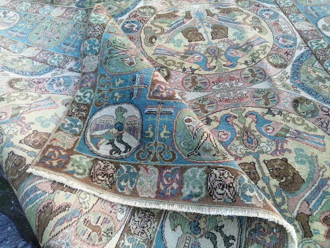 Rug Persian Rug, Persian Zoo Patterned Rug, Bird Patterned Rug, Persian ...