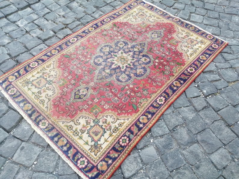 Persian Aesthetic Rug, Persian Small Rug, 3x4.5 Feet Rug, Runner Rug ...