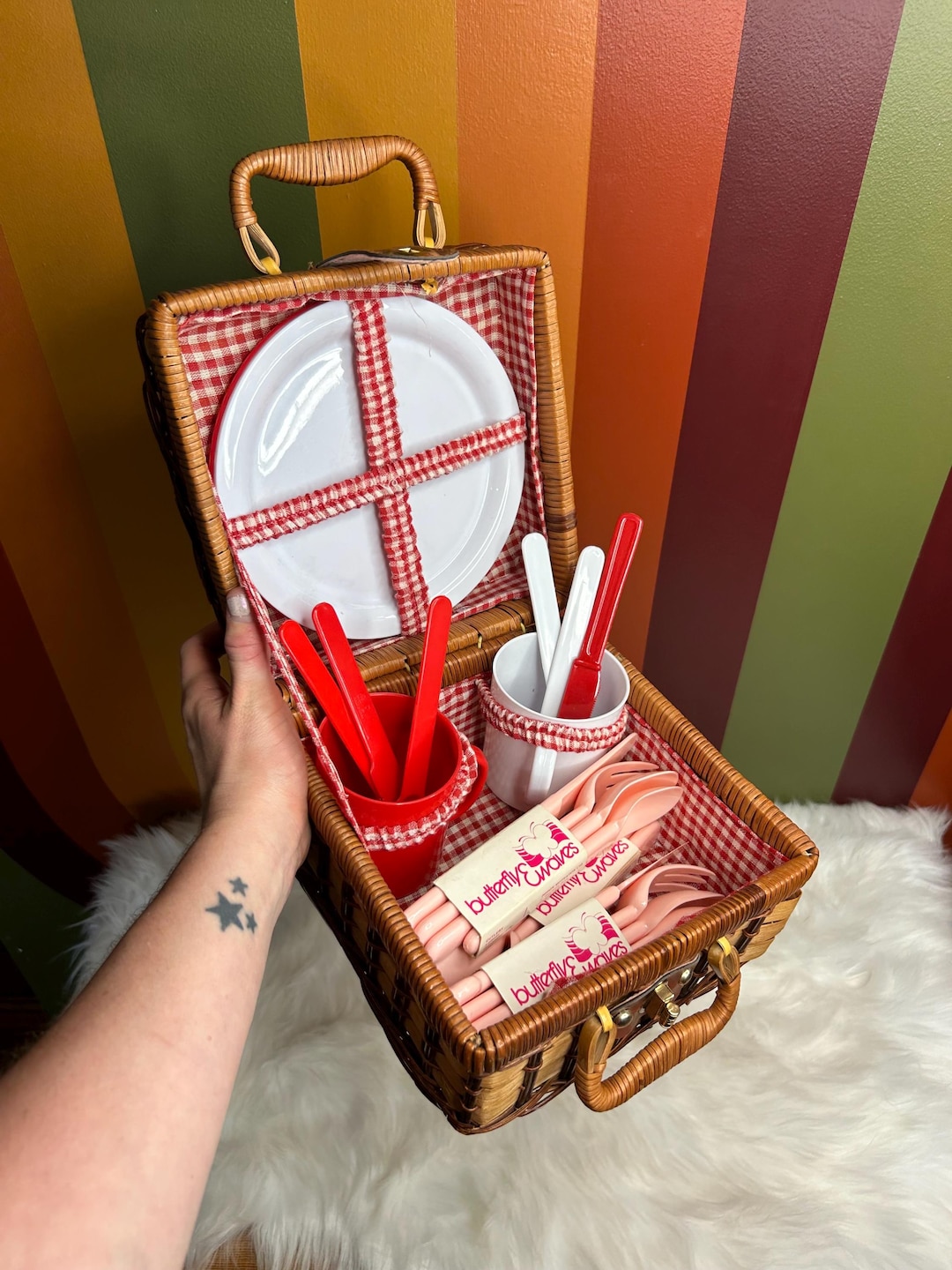 Mini Picnic Basket Two People Wicker Small Plates, Mugs, Silverware Red ...