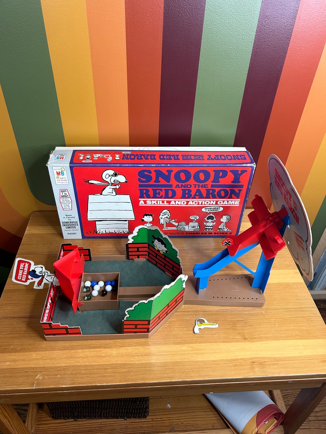 Charlie Brown Snoopy and the Red Baron a Skill and Auction Board ...