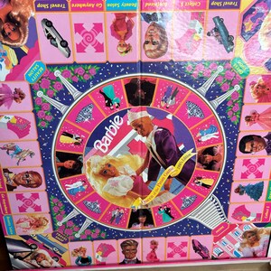 Barbie Queen of the Prom 1990s Edition Board Game Golden Family Game ...