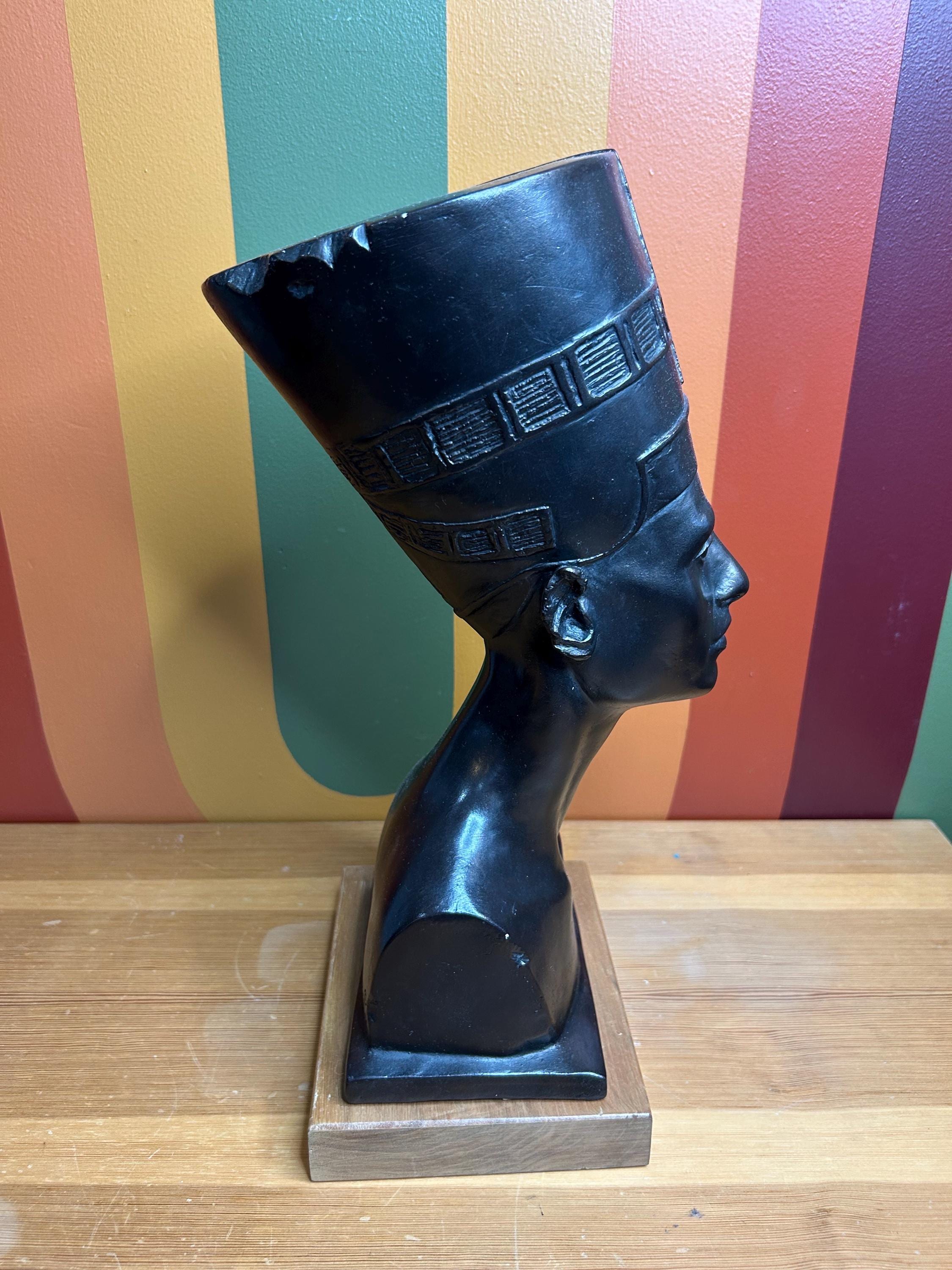 Statue of Egyptian Queen Nefertiti Large Ceramic Bust Austin Inc ...