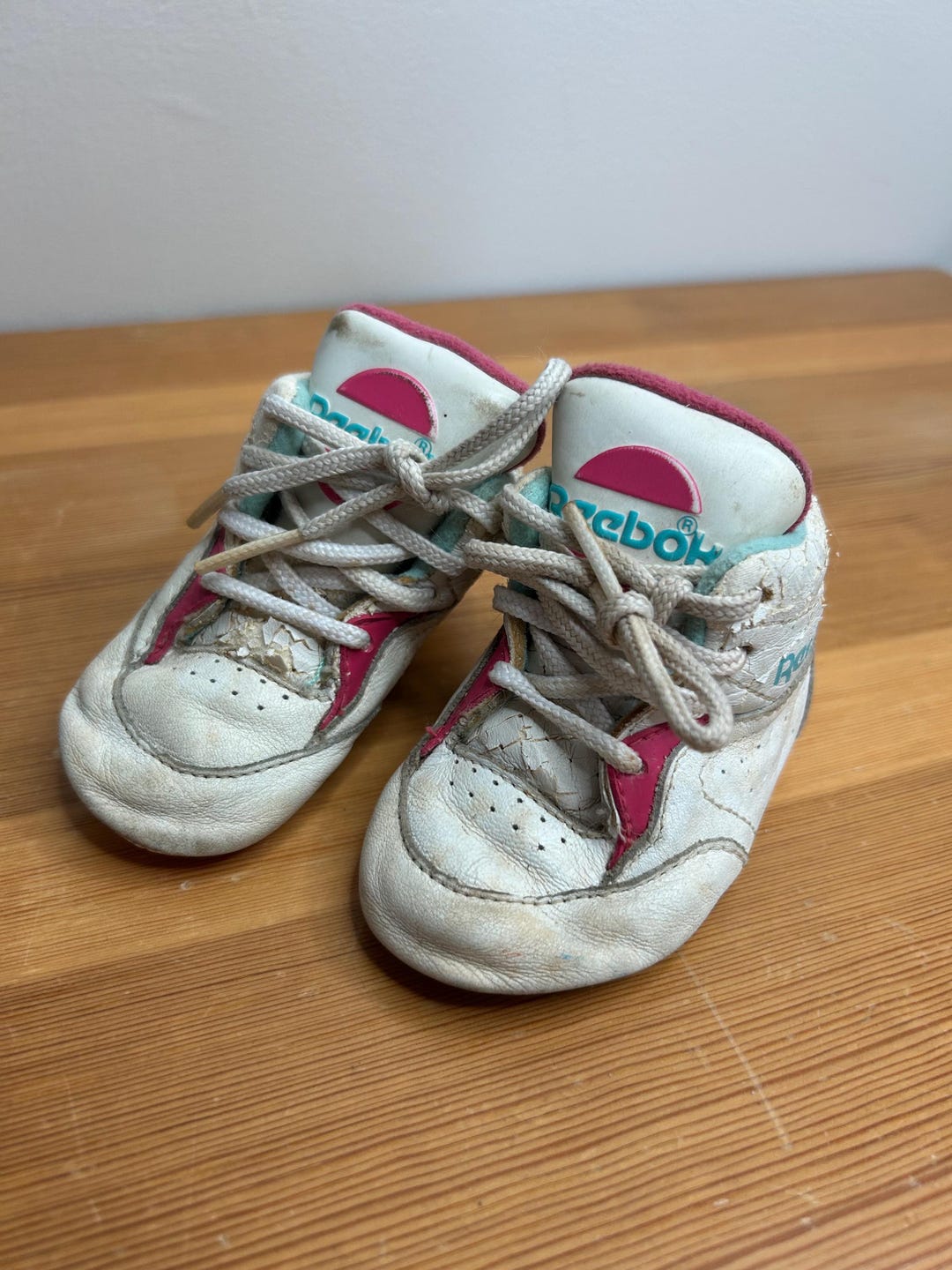 1990s Y2K Reebok Baby Infant Girls Sneakers Shoes White Pink - Size 2 ...