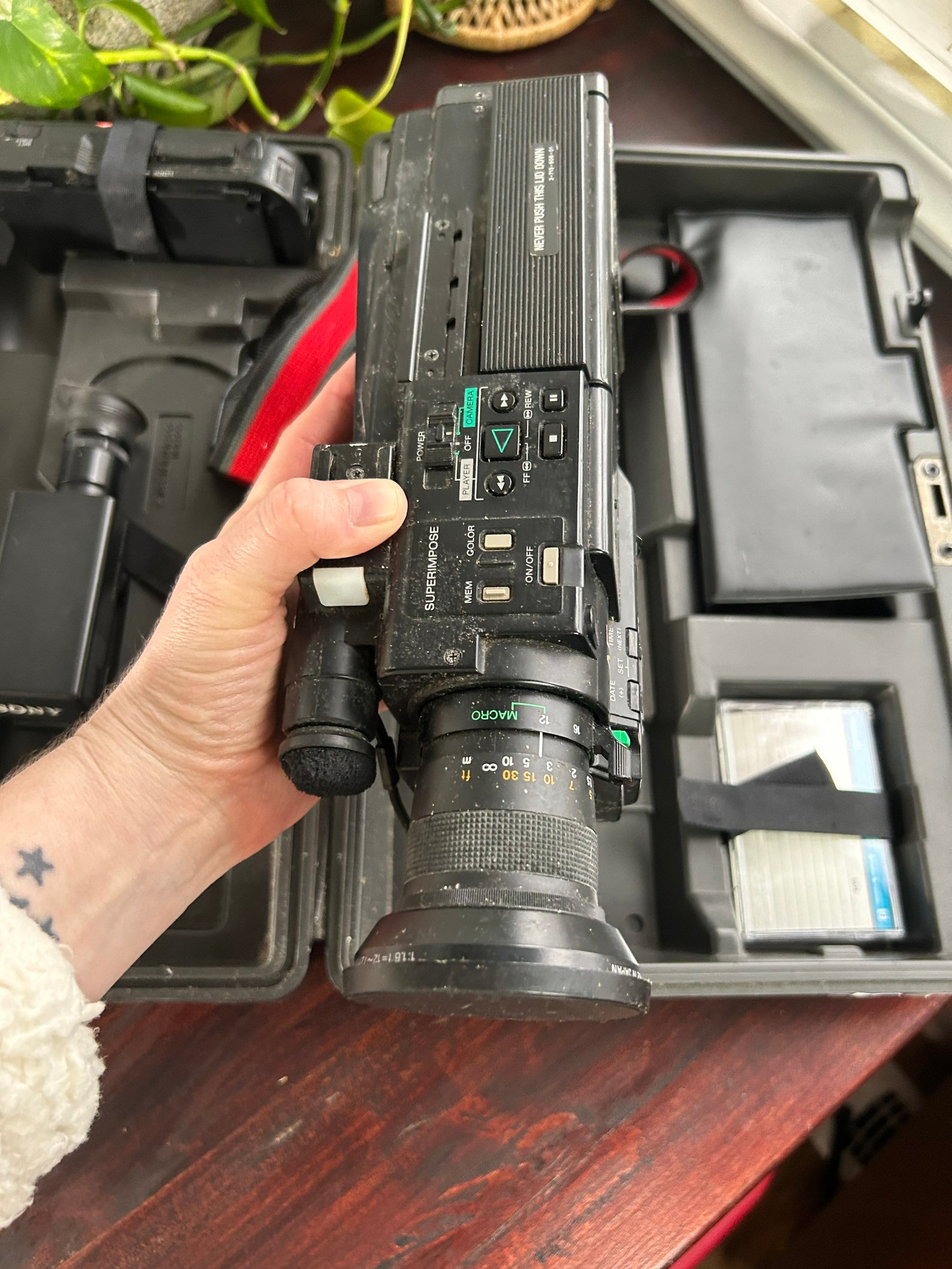 Vintage Sony Video 8 Camera Recorder System With Case Auto Handy Cam ...