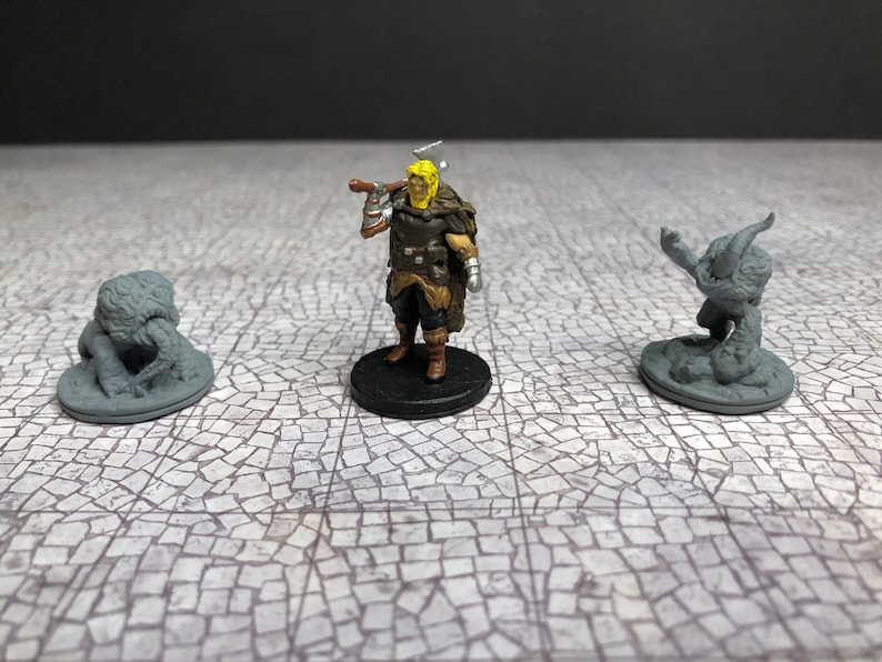 Intellect Devourer Mini: 3D Printed RPG Miniature, 28mm Scale - Etsy