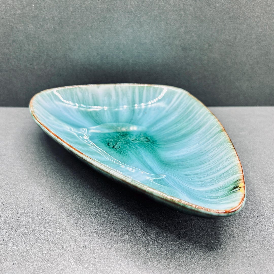 Blue Mountain Pottery Large Triangle Dish | Mid-century Modern | Blue ...