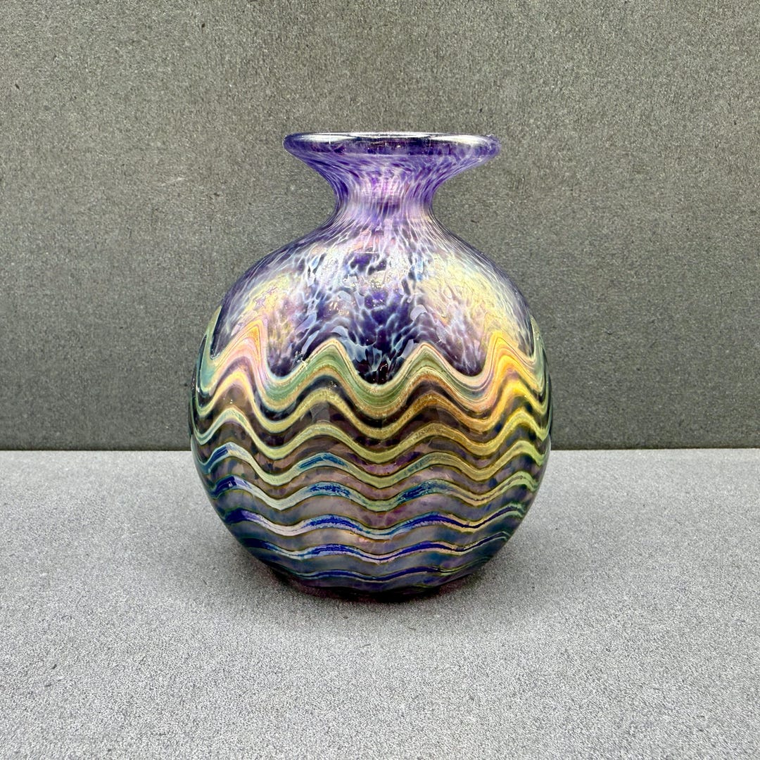 Vintage Robert Held Iridescent Art Glass Vase | Canadian | Swirl in ...