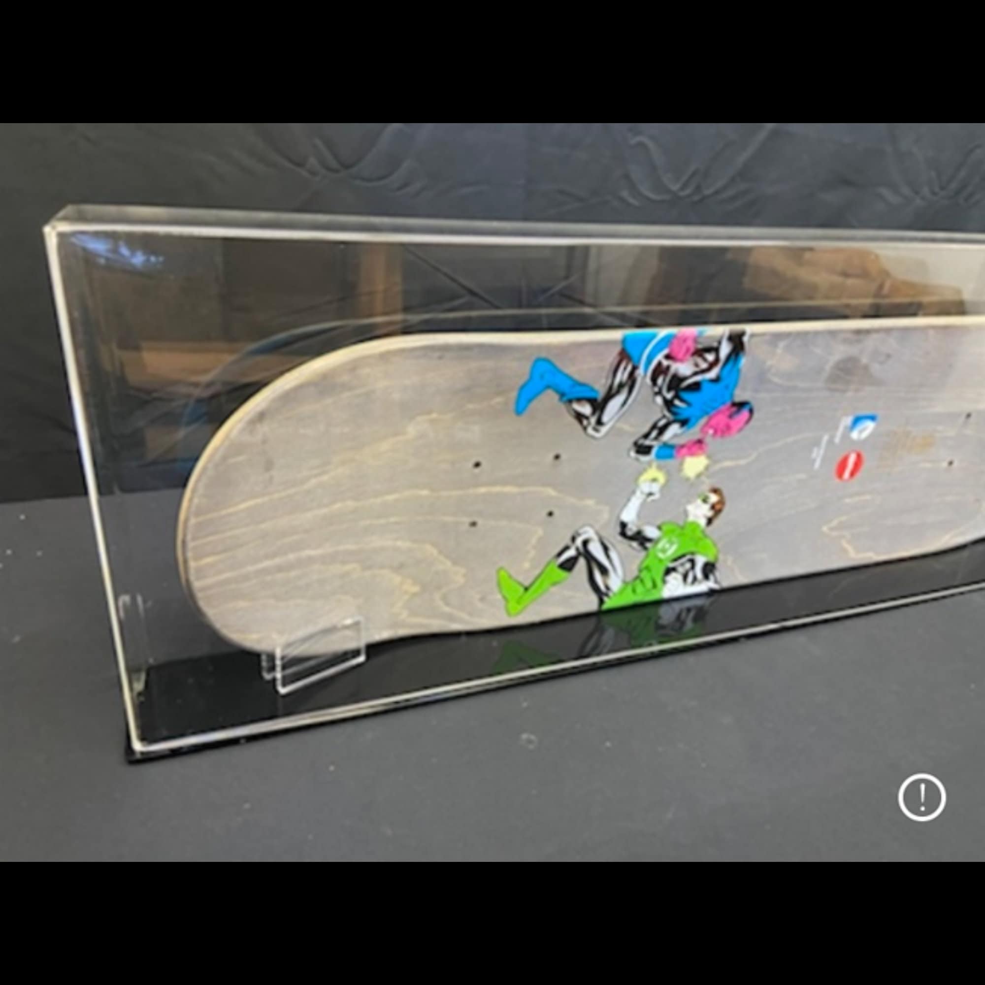 Acrylic Skateboard Display - Etsy