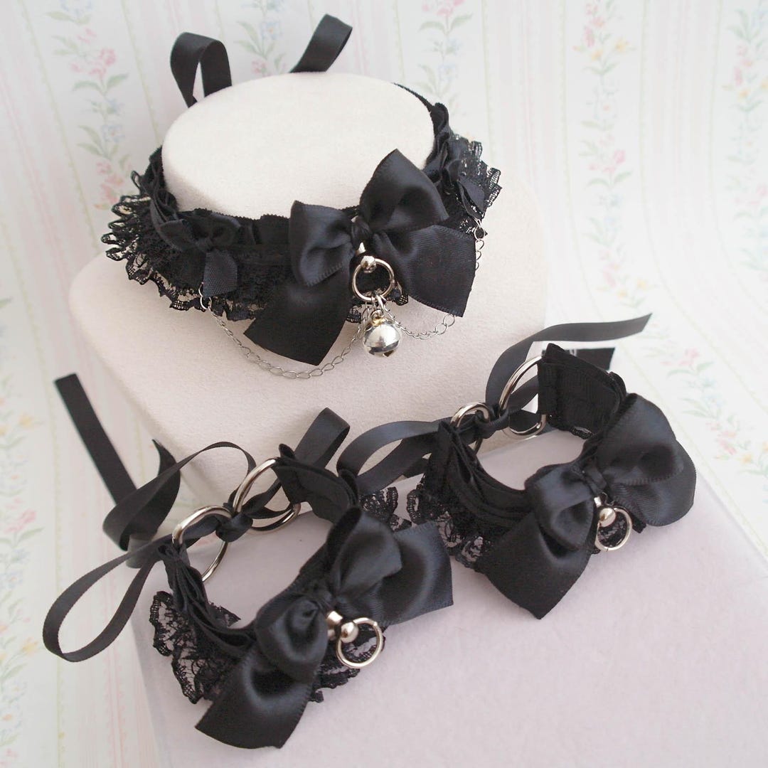 Black Lace Ruffle Collar & Wrist Cuffs Set: Kitten Pet Play Choker - Etsy