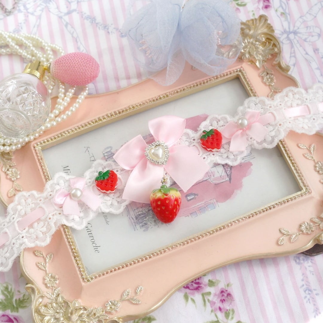 Spring Strawberry Princess Collar Choker Necklace White Lace Baby Pink ...