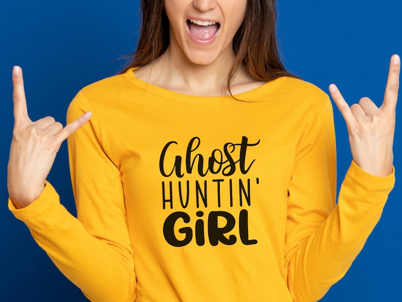 Ghost Huntin' Girl SVG, Ghost Hunter SVG, Ghost Hunters, Paranormal ...