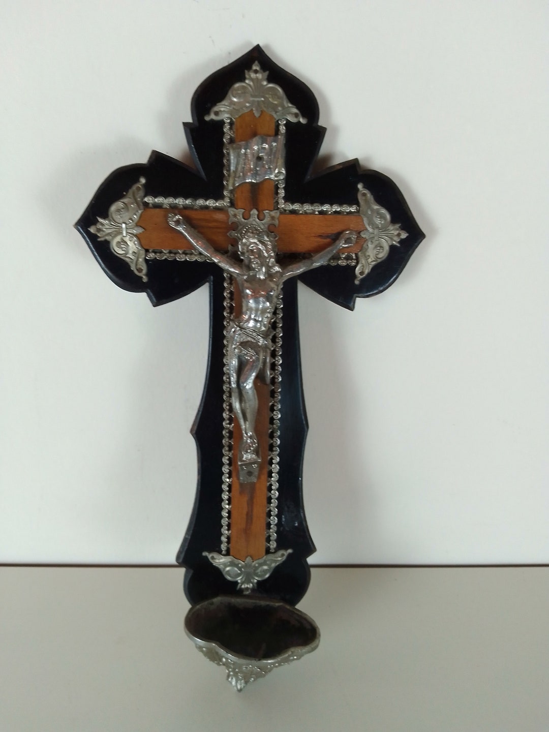 Art Deco Crucifix Holy Water Font of Silver Metal With Image of Christ ...