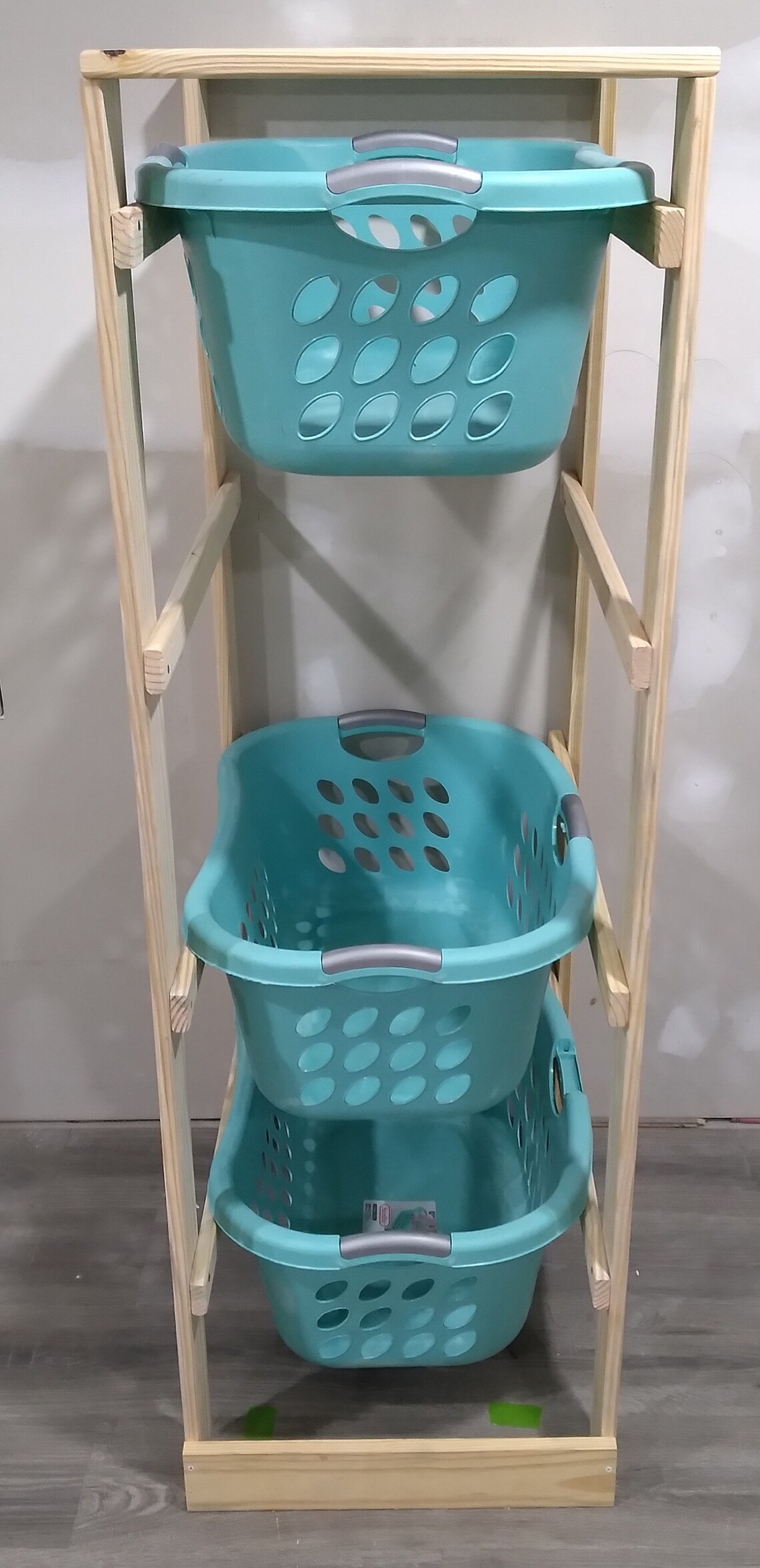 4 High Finished Laundry Basket Holder, Laundry Basket Organizer ...