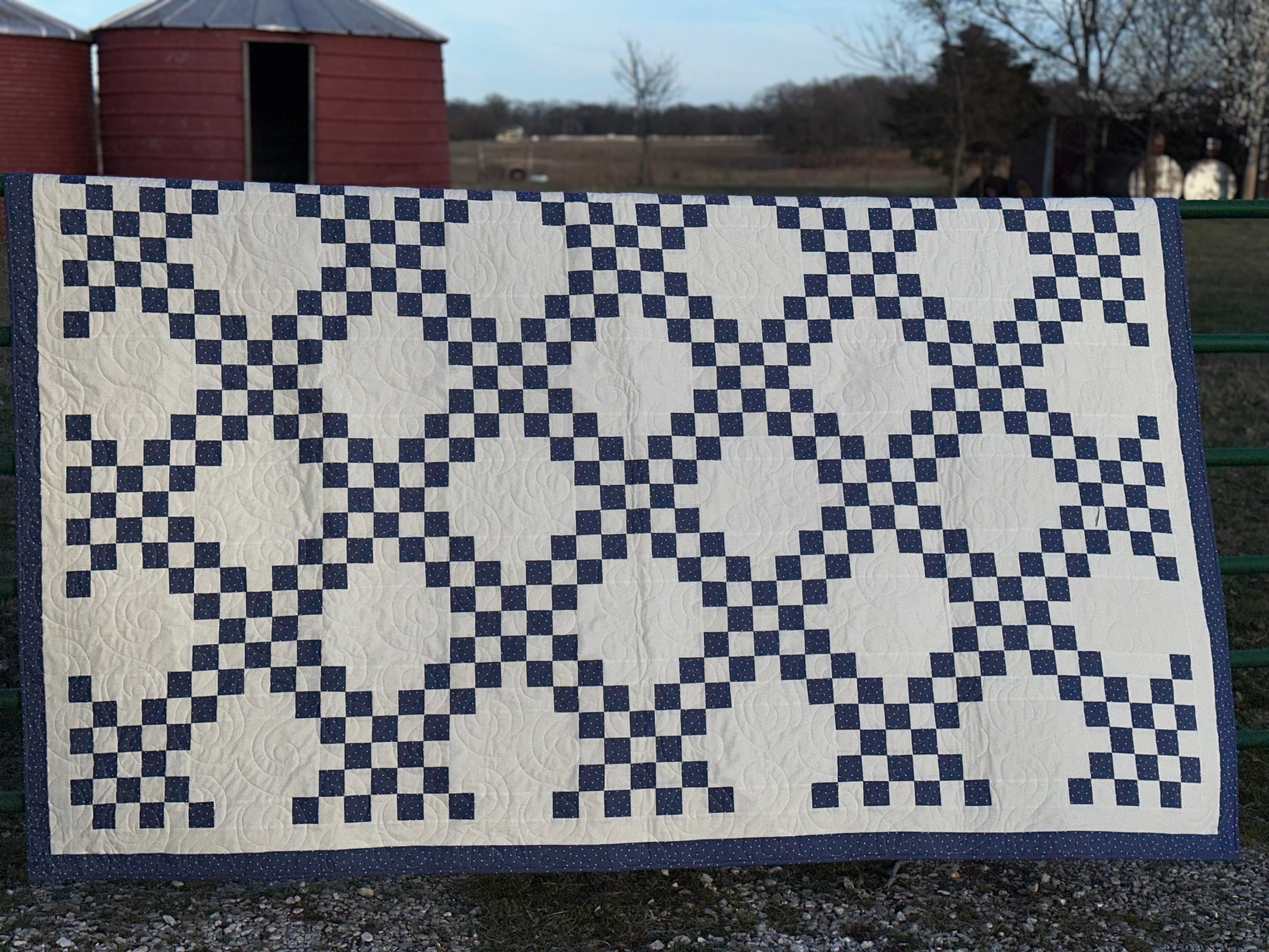 Handmade Blue and White Cozy Farmhouse Country Quilt - Etsy