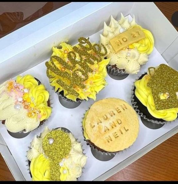 Congratulations Cupcake Toothpicks