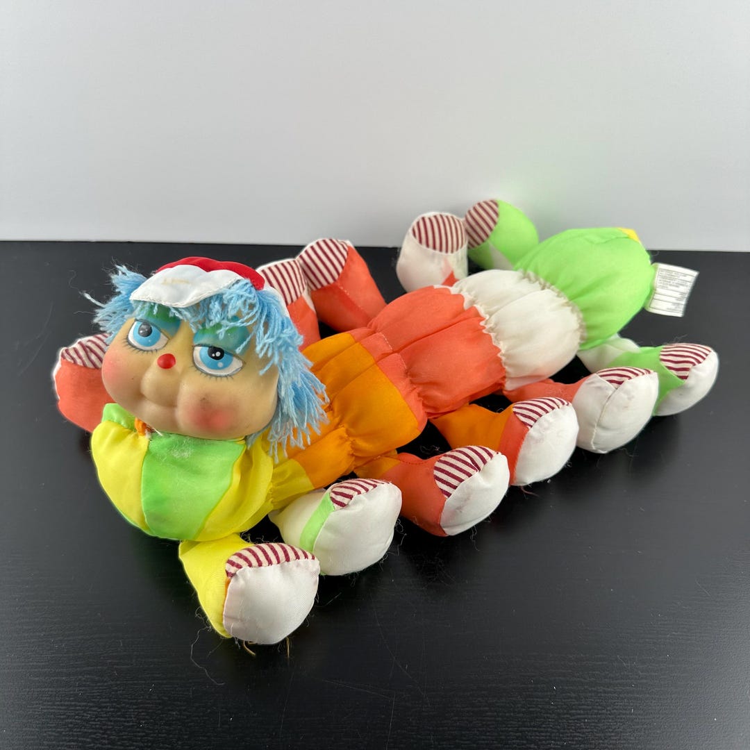 Vintage Nylon Caterpillar Concessions Caravan Face 12” Colorful Plush ...