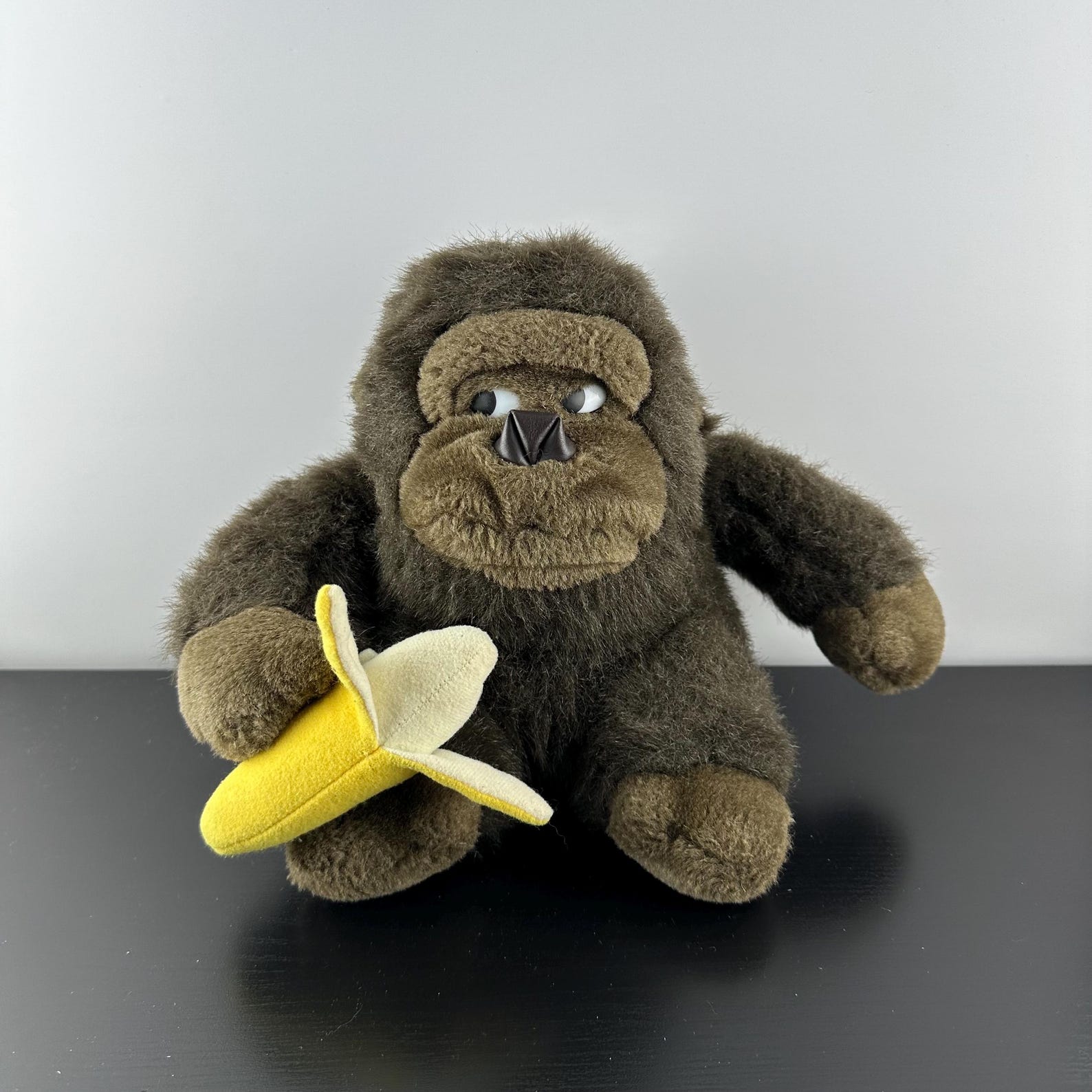 Vintage Gorilla Monkey Ape Plush Stuffed Animal 9" Holding a Banana ...