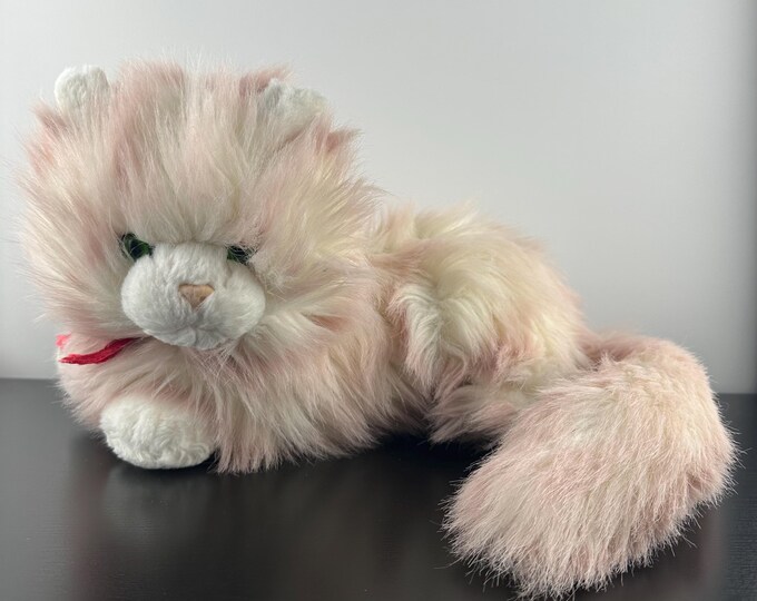 Vintage Russ Berrie Nikki Kitty Cat Pink White Plush Persian Green Eyes