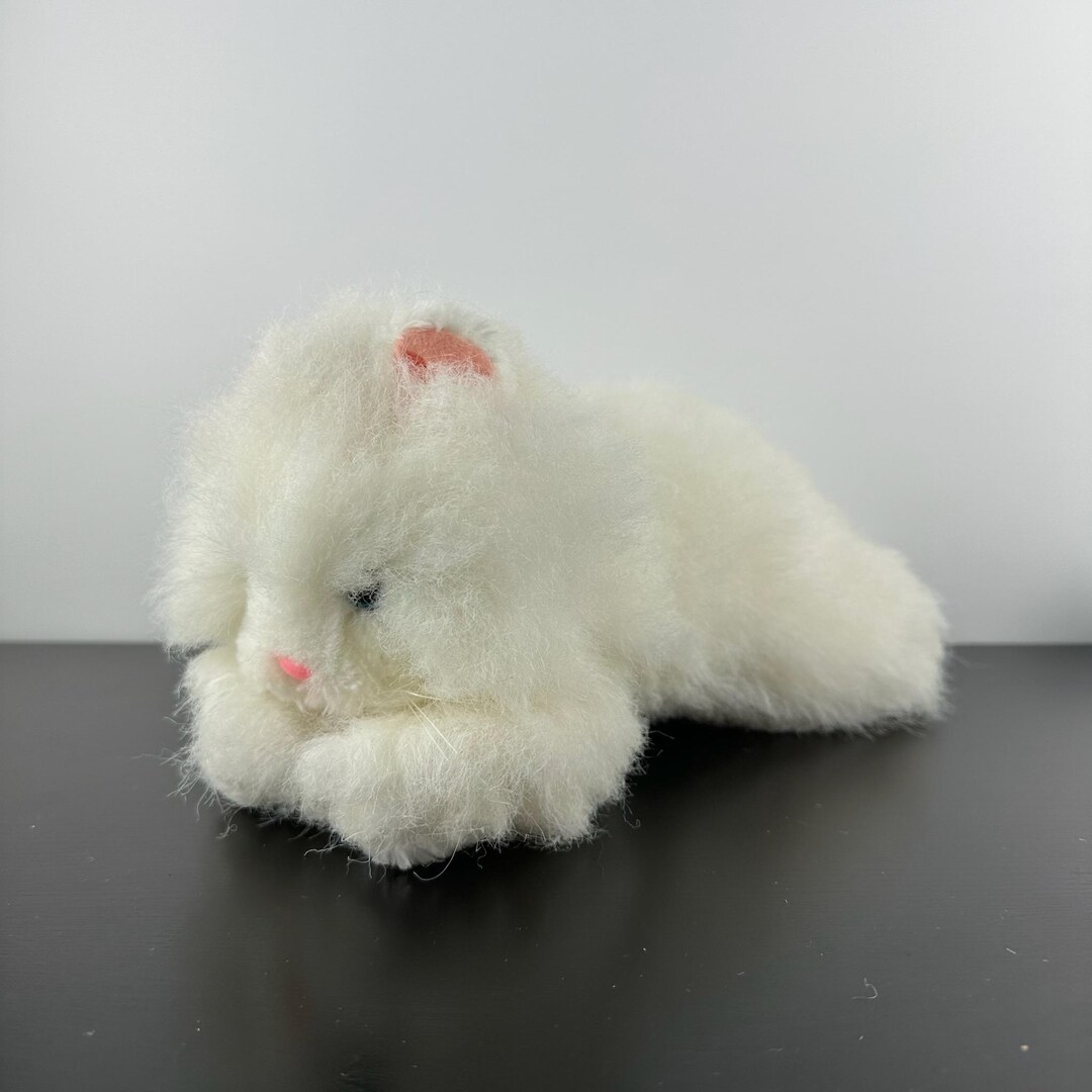Ganz Rare 1987 Vintage Heritage Cat 11” White Cream Kitty Pink Nose ...