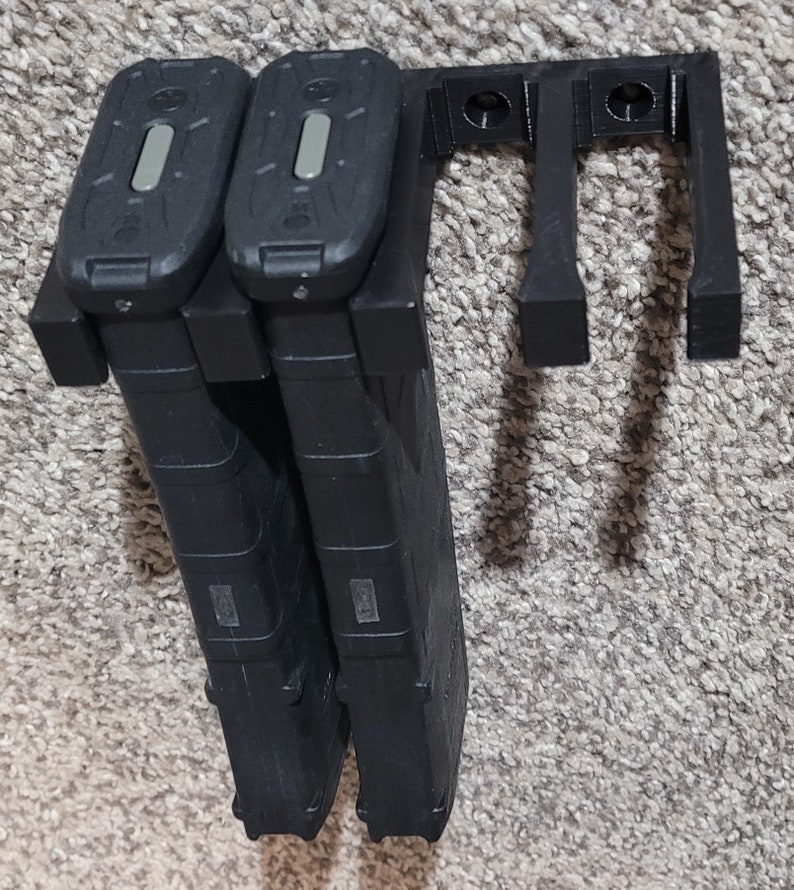 AR-15 Magazine Holder/rack for AR Style Magazines. Wall Mount or Safe ...