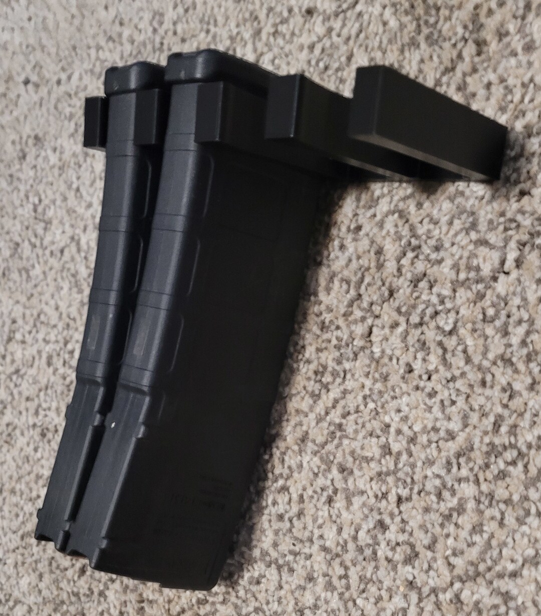 AR-15 Magazine Holder/rack for AR Style Magazines. Wall Mount or Safe ...