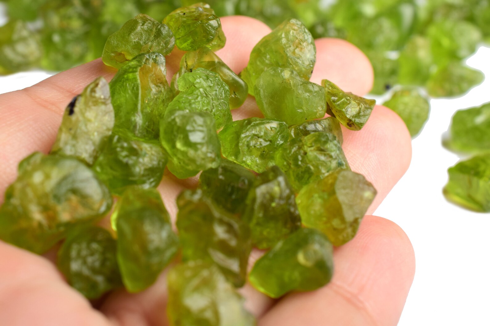 Natural Raw Peridot, Wholesale Raw Gemstone, Uncut Shape for Jewelry ...