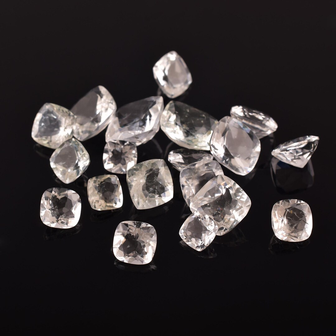 Natural Hyalite Opal Cushion Cut Stone, UV Reactive Gemstone, Wholesale ...